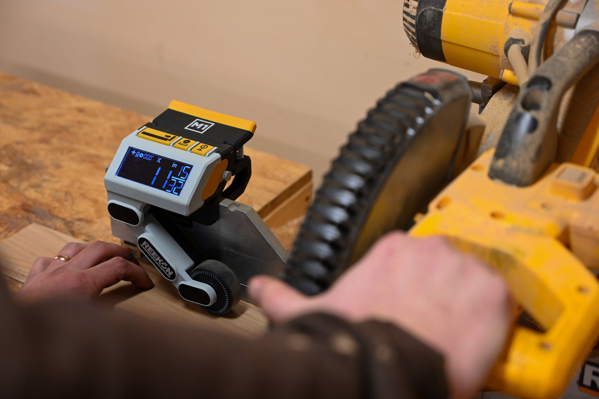 M1 Caliber Miter Saw Measuring Tool — REEKON Tools
